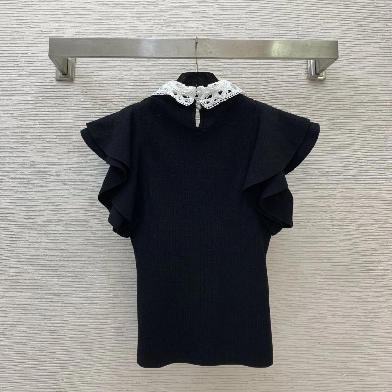 Accurate model Christian Dior T-Shirts