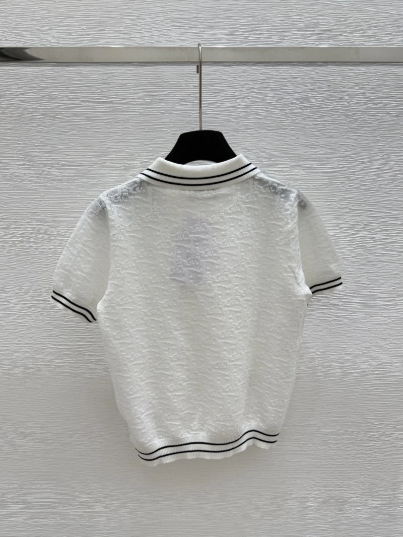 Accurate model Christian Dior T-Shirts
