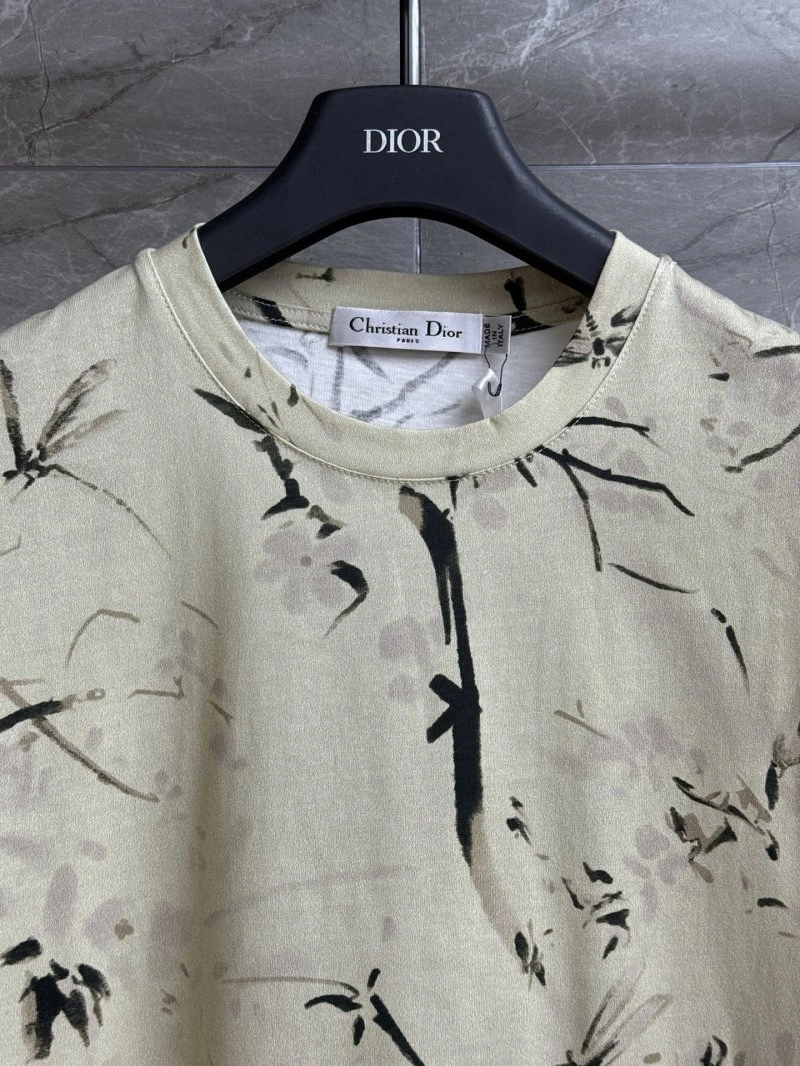Indistinguishable Christian Dior T-Shirts