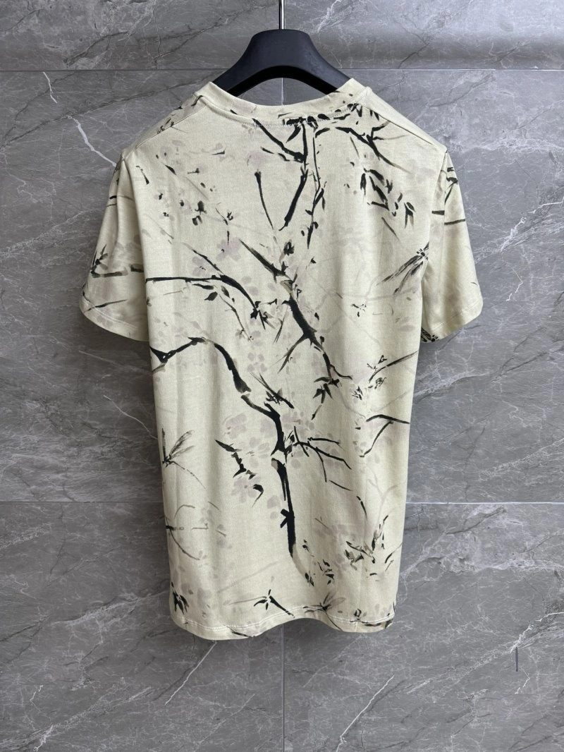 Indistinguishable Christian Dior T-Shirts