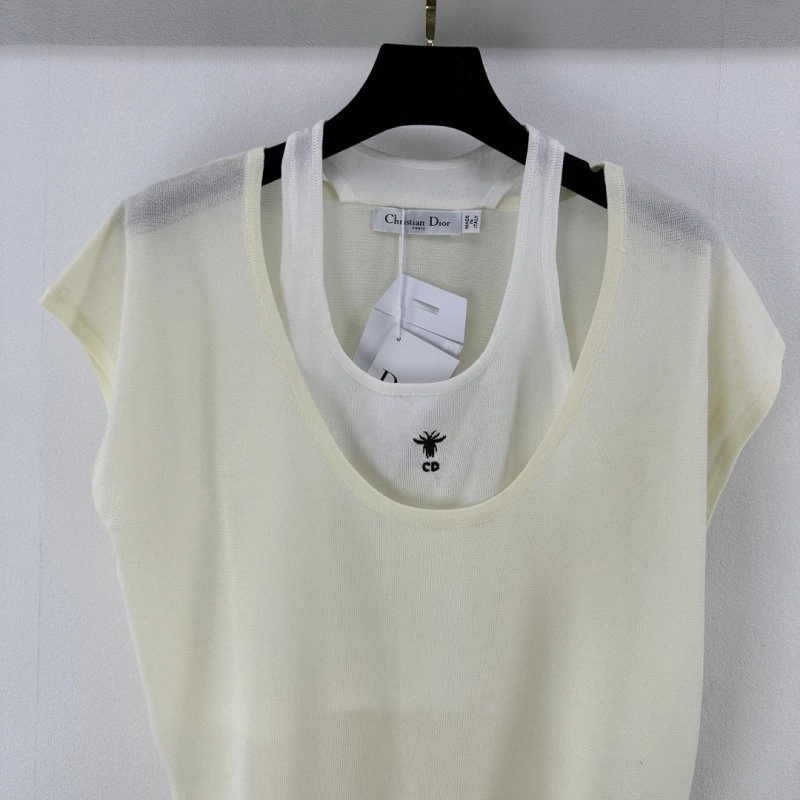Low-cost Christian Dior T-Shirts