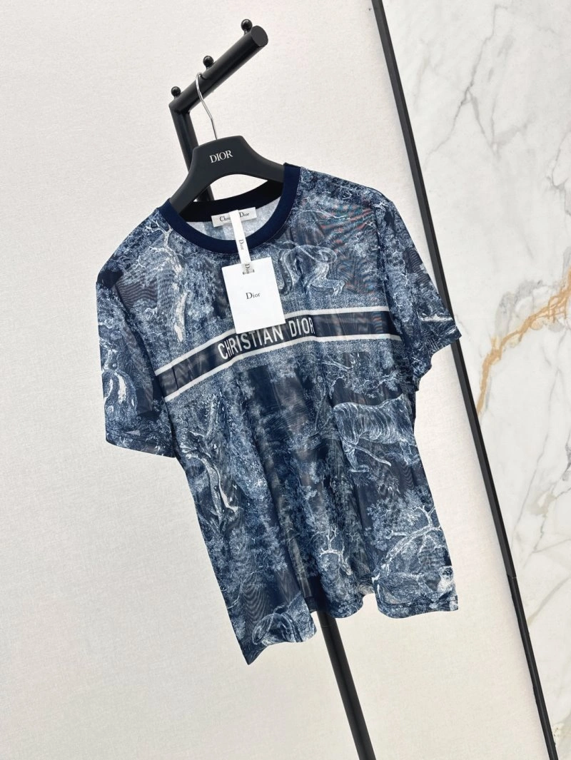 Bargain Christian Dior T-Shirts