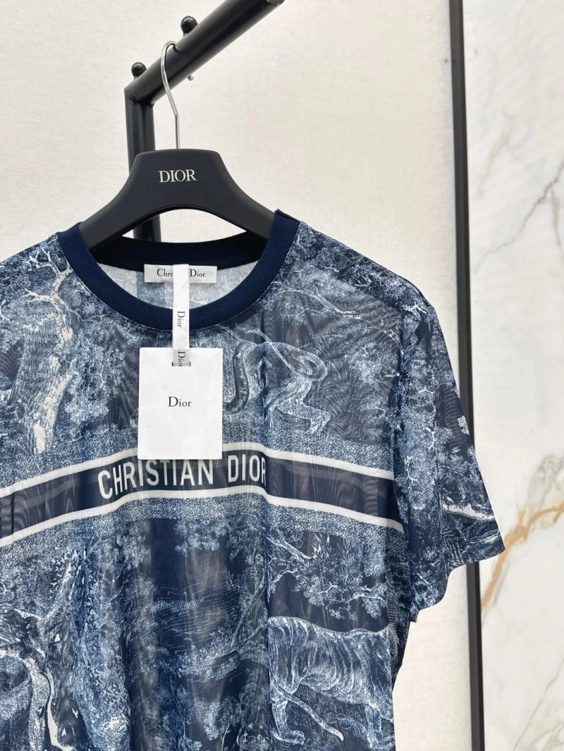 Bargain Christian Dior T-Shirts