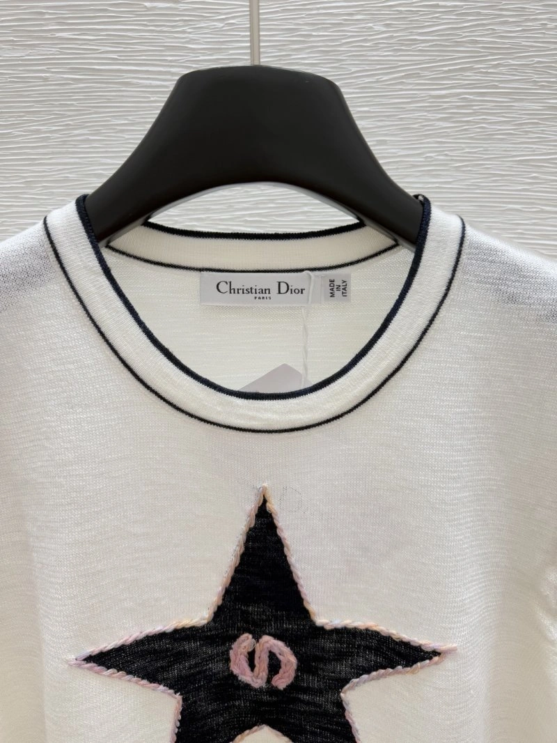 Low-cost Christian Dior T-Shirts