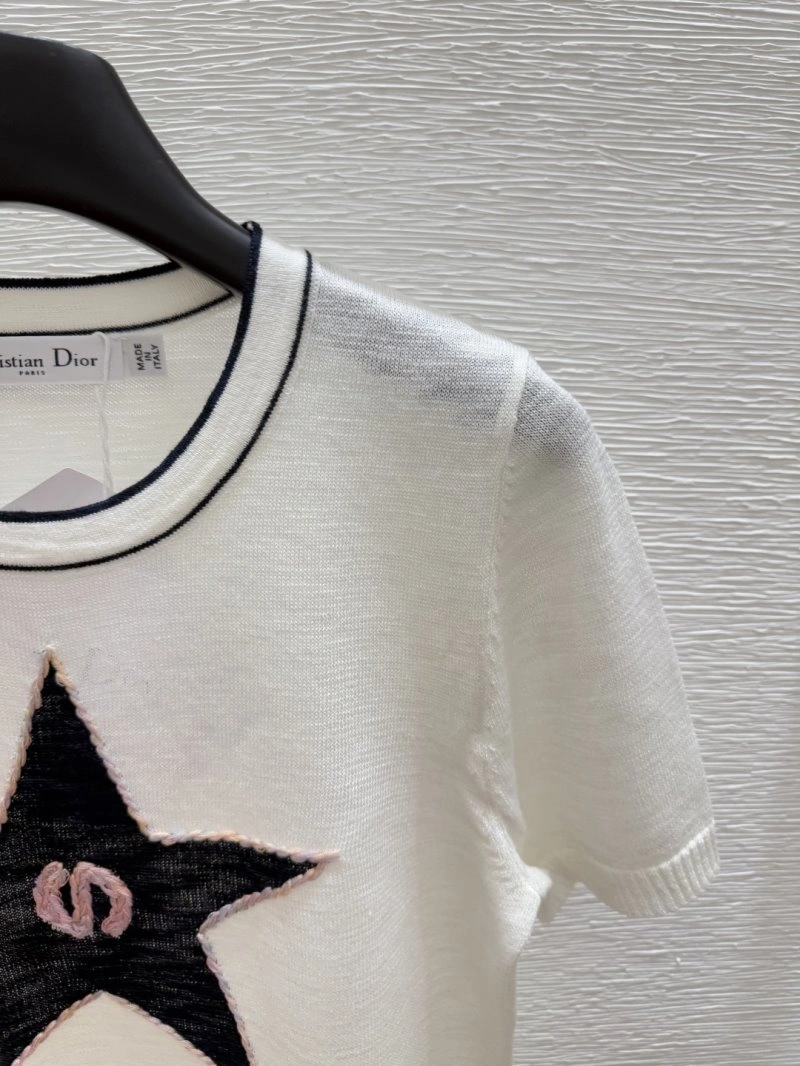 Low-cost Christian Dior T-Shirts