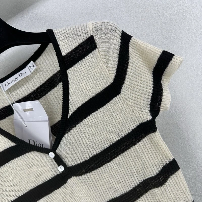 Inexpensive Christian Dior T-Shirts