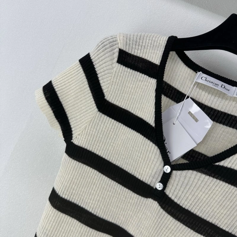 Inexpensive Christian Dior T-Shirts