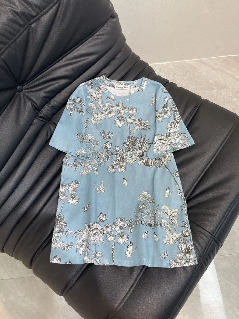 Indistinguishable Christian Dior T-Shirts