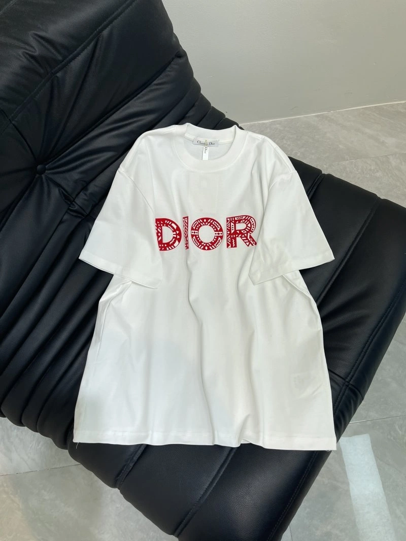 Low-cost Christian Dior T-Shirts