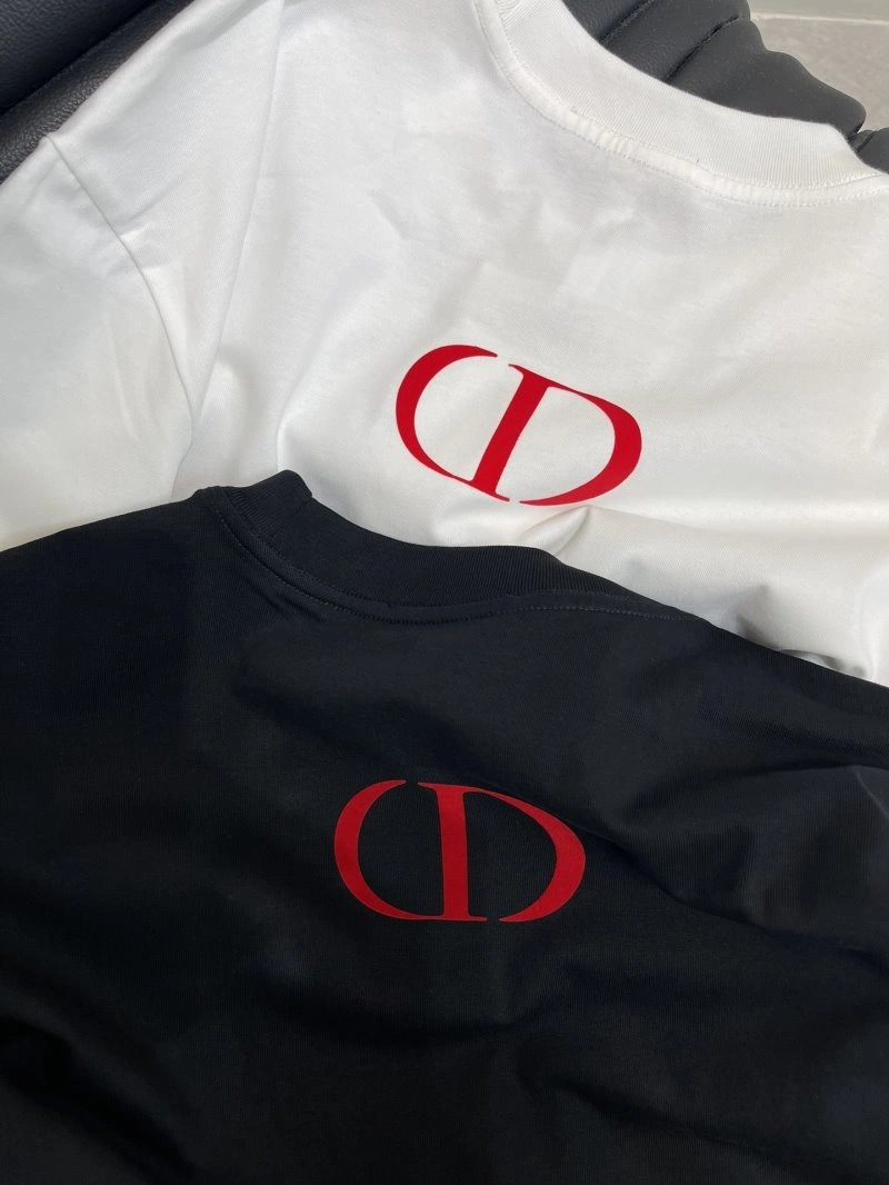 Low-cost Christian Dior T-Shirts
