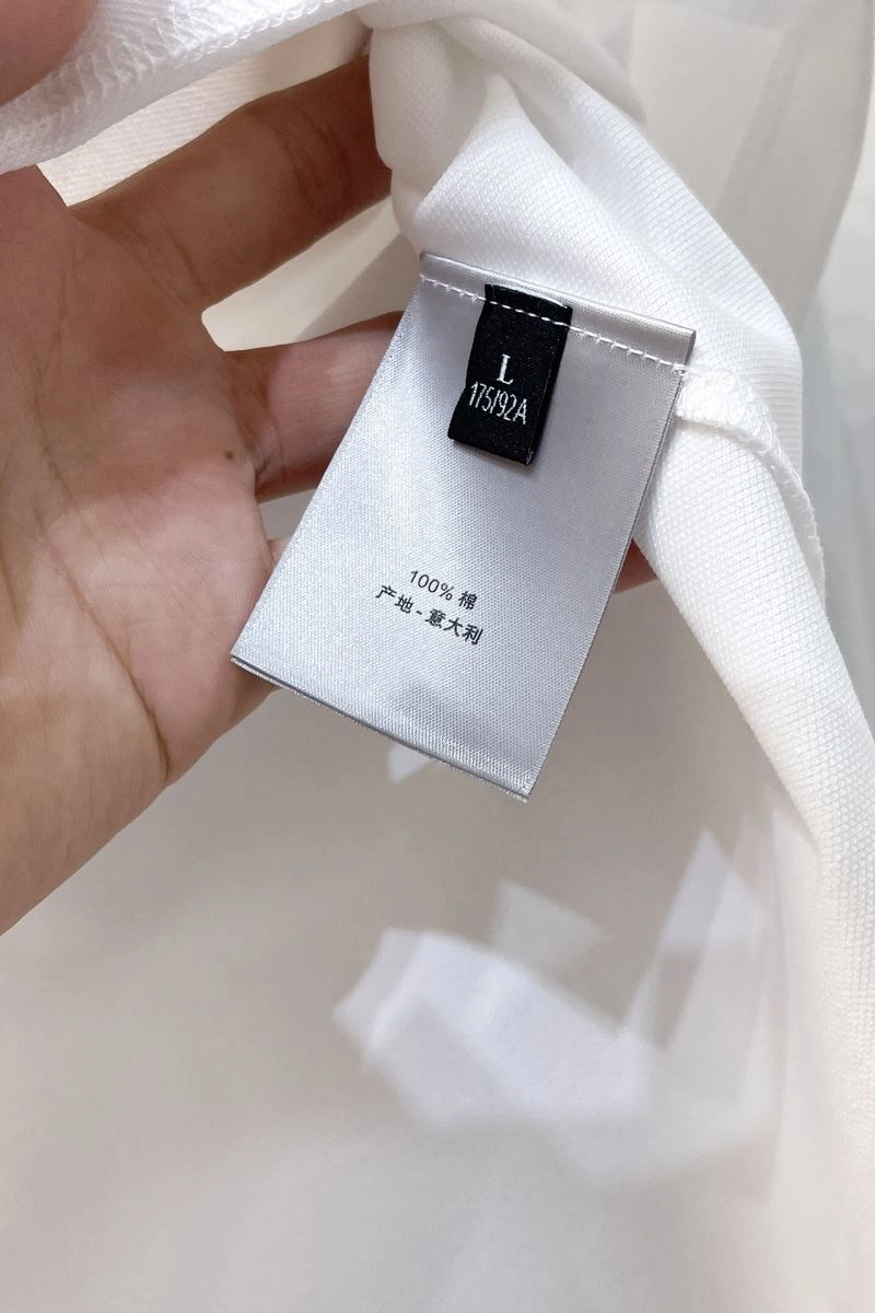Bargain Christian Dior T-Shirts