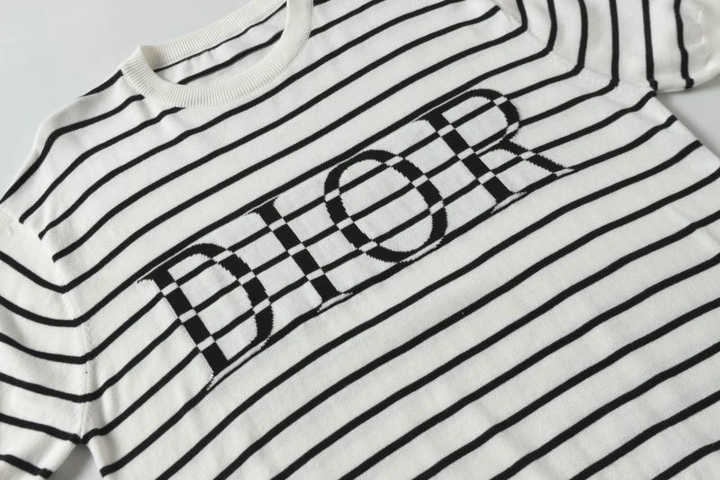 Top match Christian Dior T-Shirts