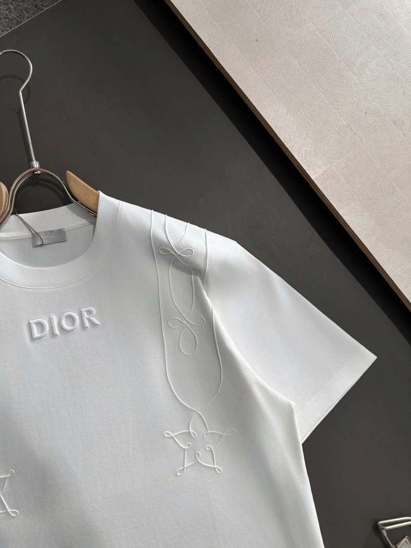 Value-priced Christian Dior T-Shirts