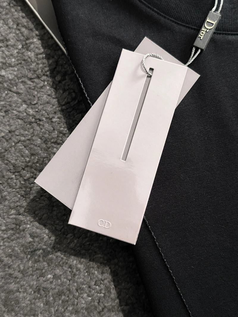 Top match Christian Dior T-Shirts