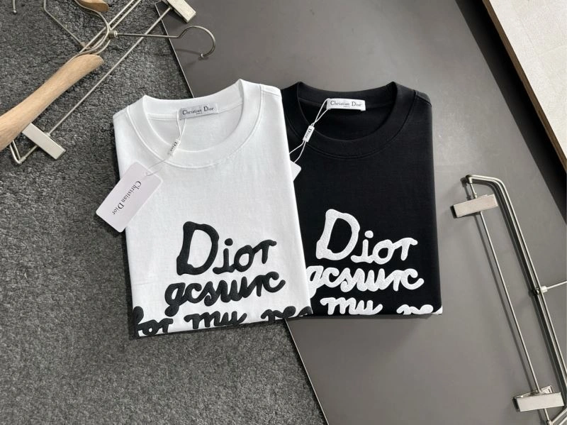 High fidelity Christian Dior T-Shirts