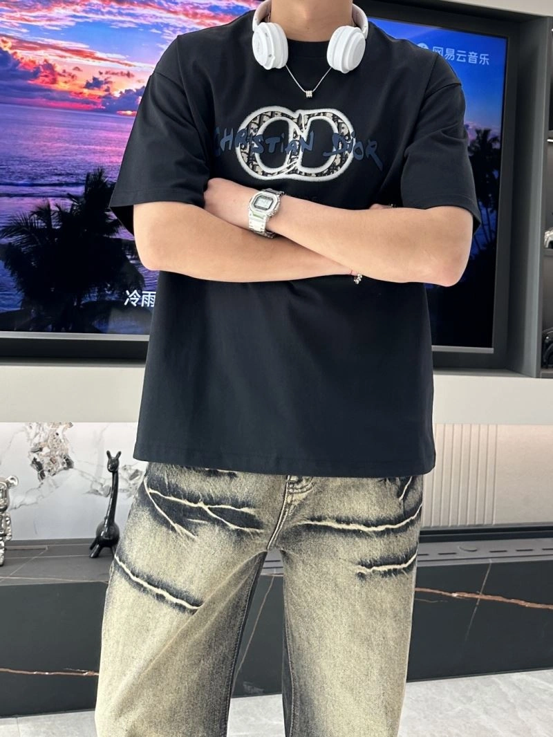 Indistinguishable Christian Dior T-Shirts