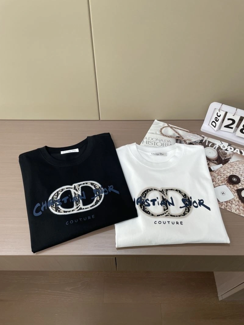Top match Christian Dior T-Shirts