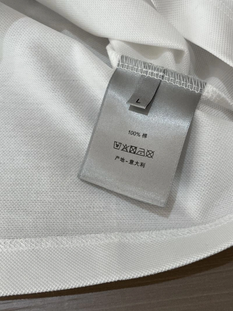 High fidelity Christian Dior T-Shirts