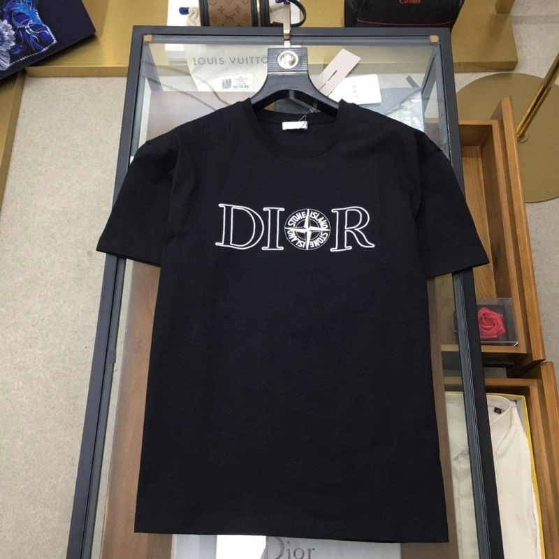 Inexpensive Christian Dior T-Shirts