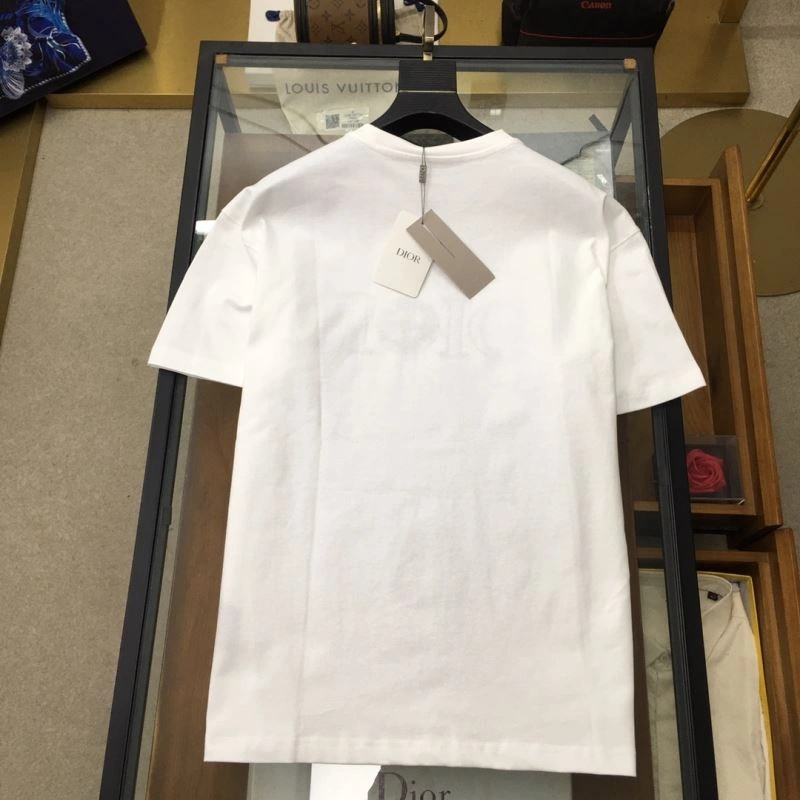Inexpensive Christian Dior T-Shirts