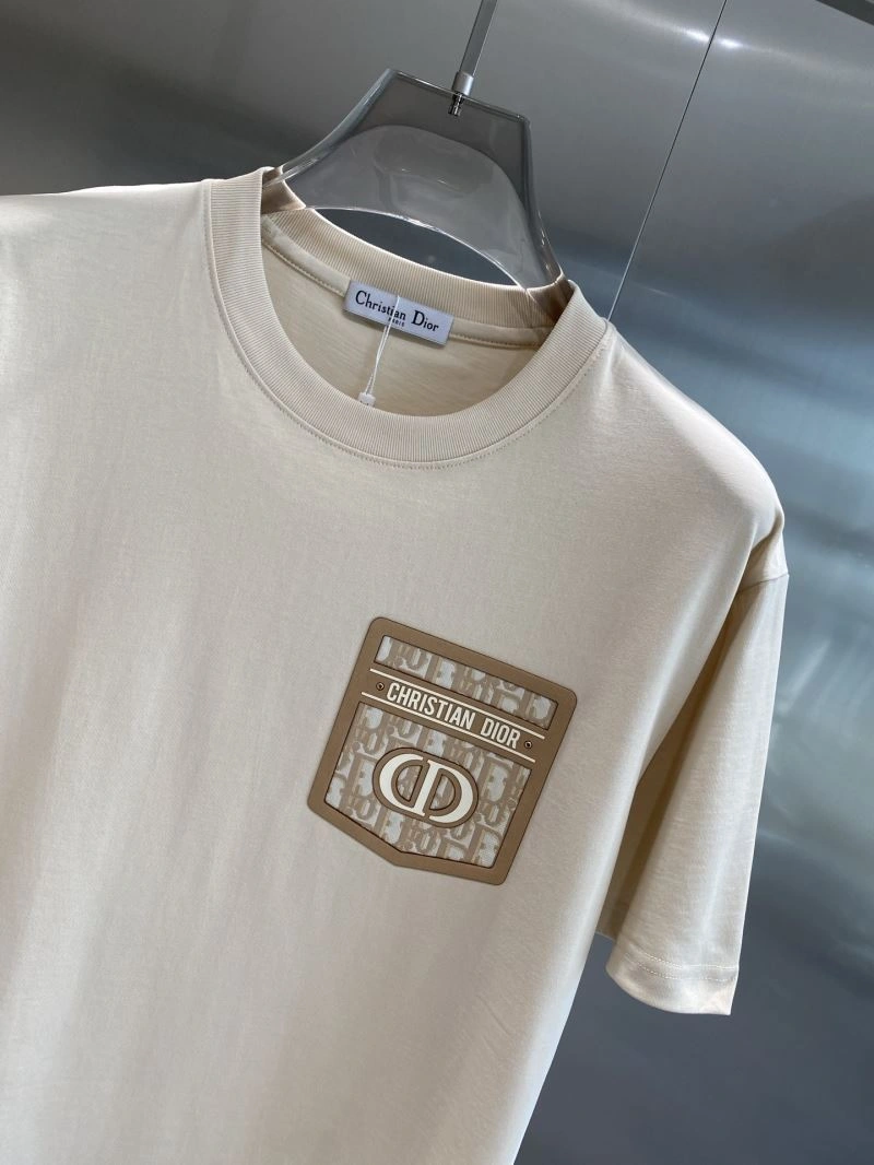 Low-cost Christian Dior T-Shirts