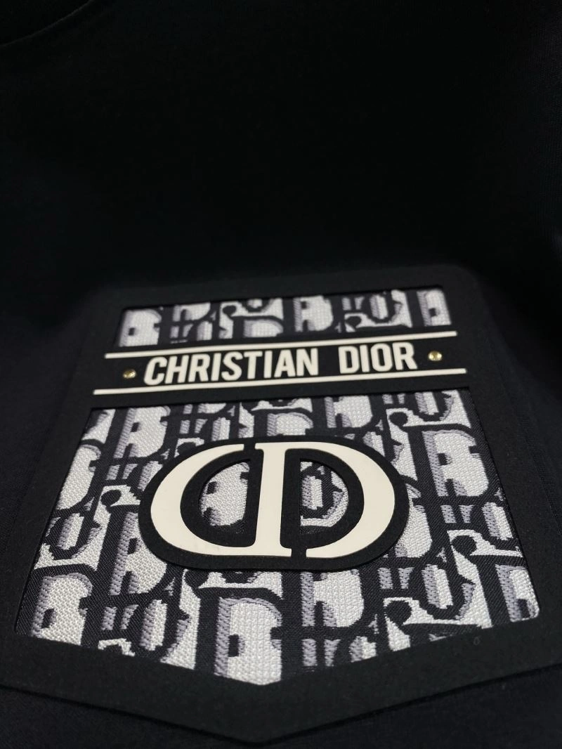 Low-cost Christian Dior T-Shirts