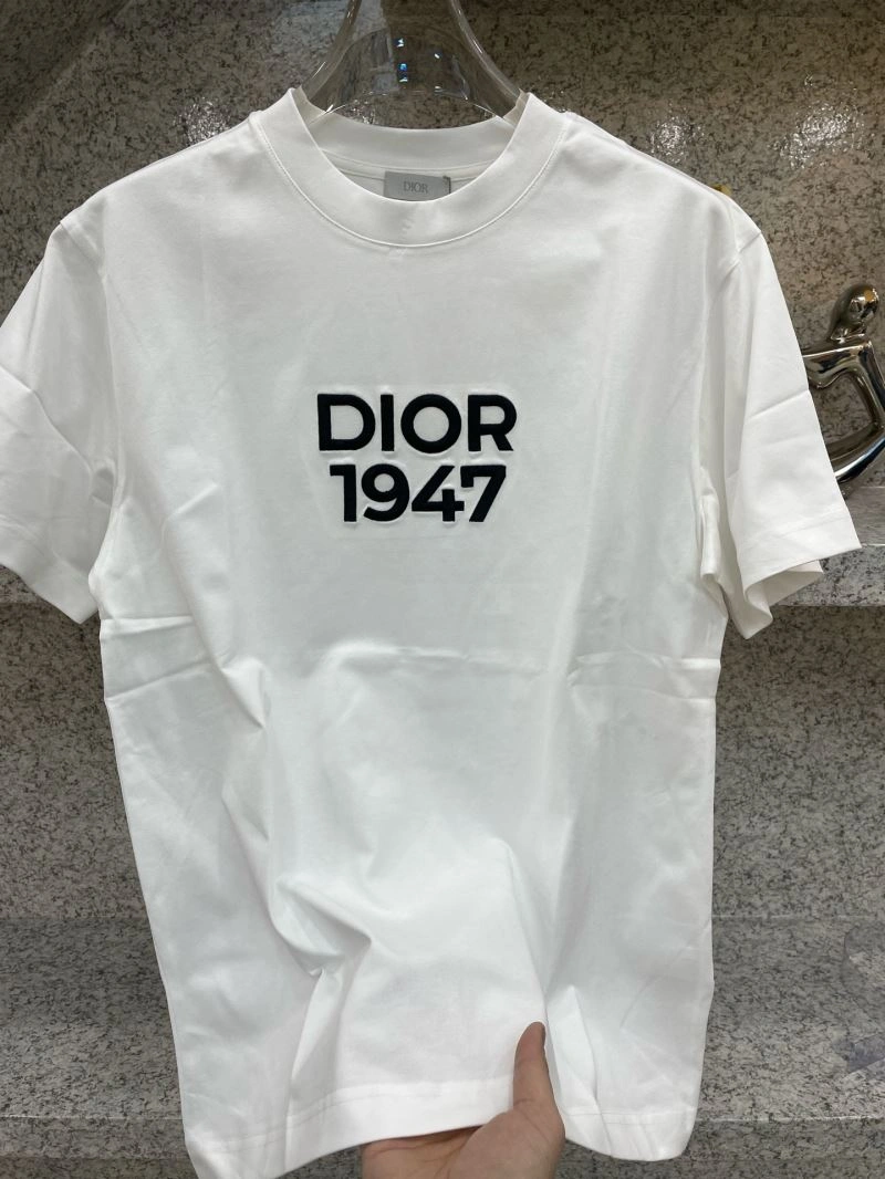 High accuracy Christian Dior T-Shirts