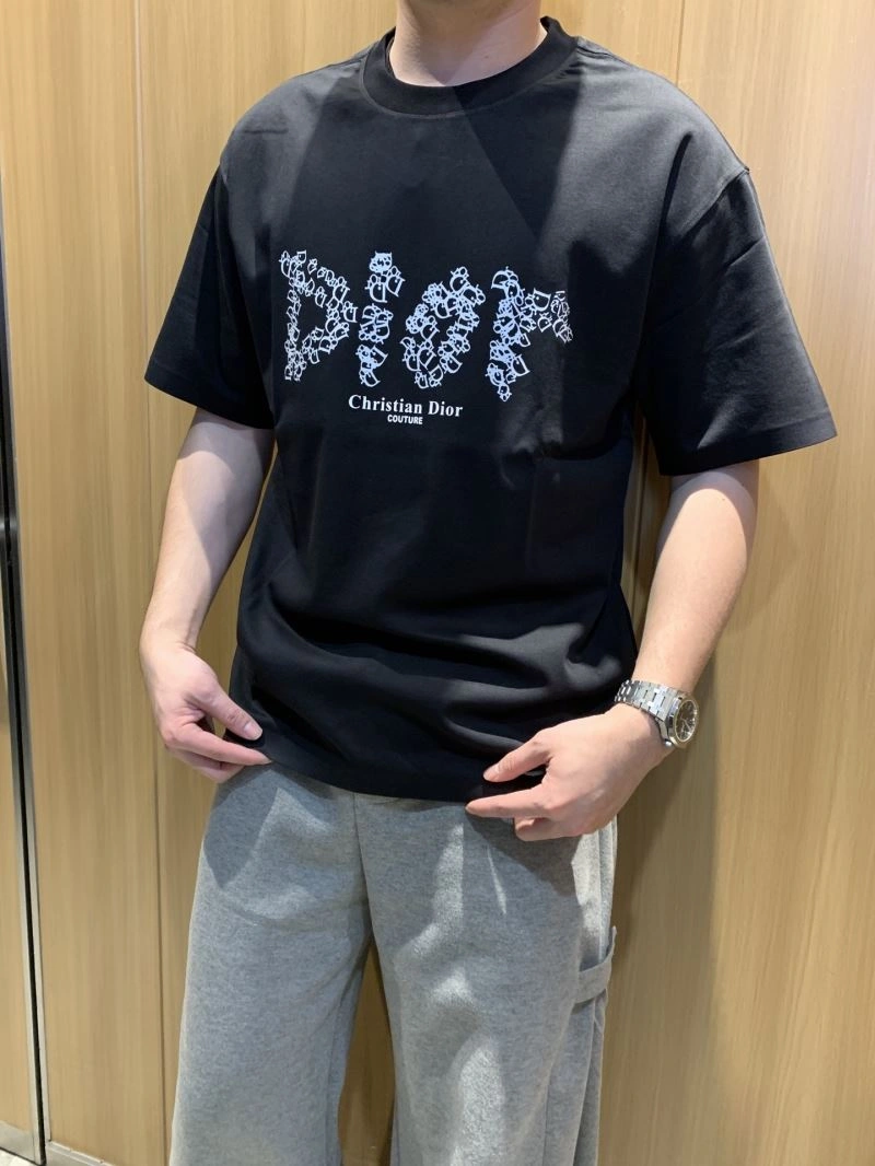 Bargain Christian Dior T-Shirts