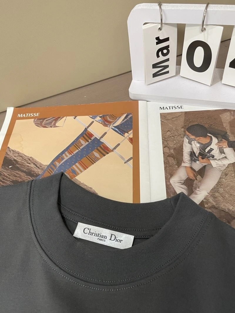 Factory-made Christian Dior T-Shirts