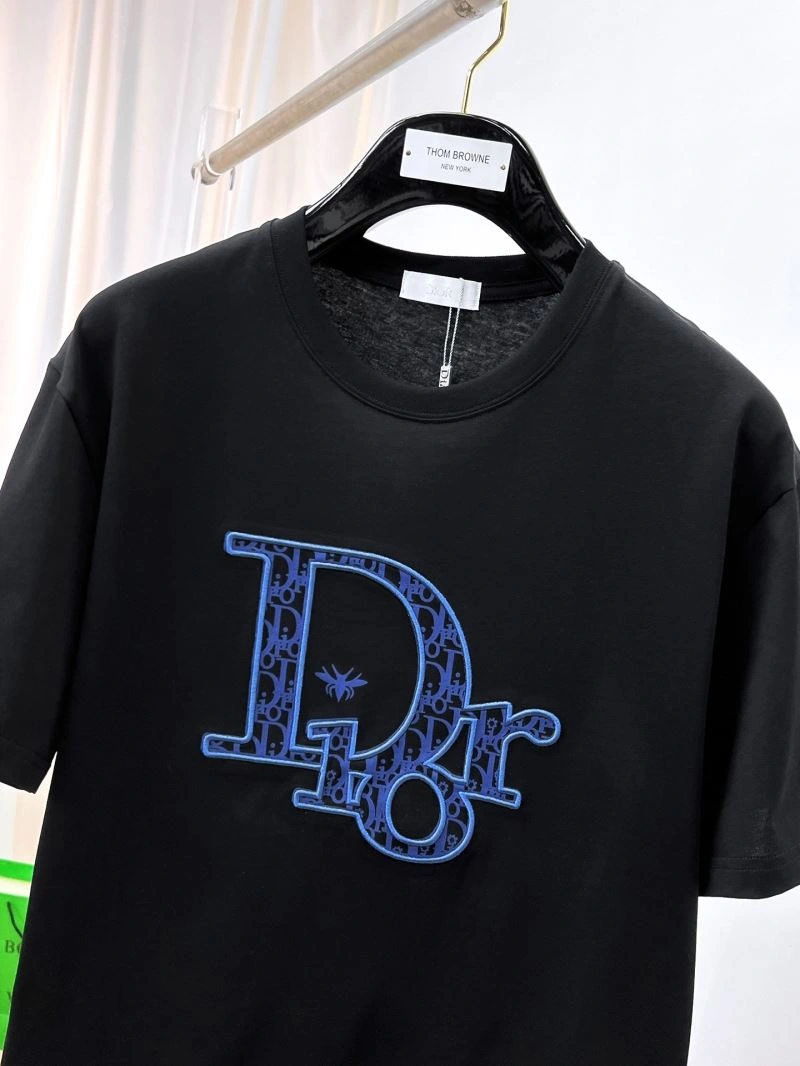 Bargain Christian Dior T-Shirts