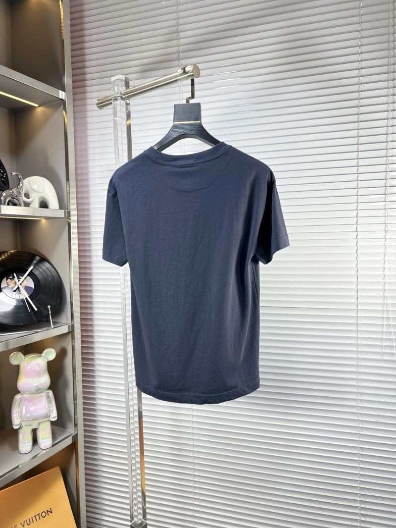 Bargain Christian Dior T-Shirts
