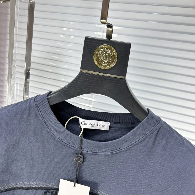 Bargain Christian Dior T-Shirts