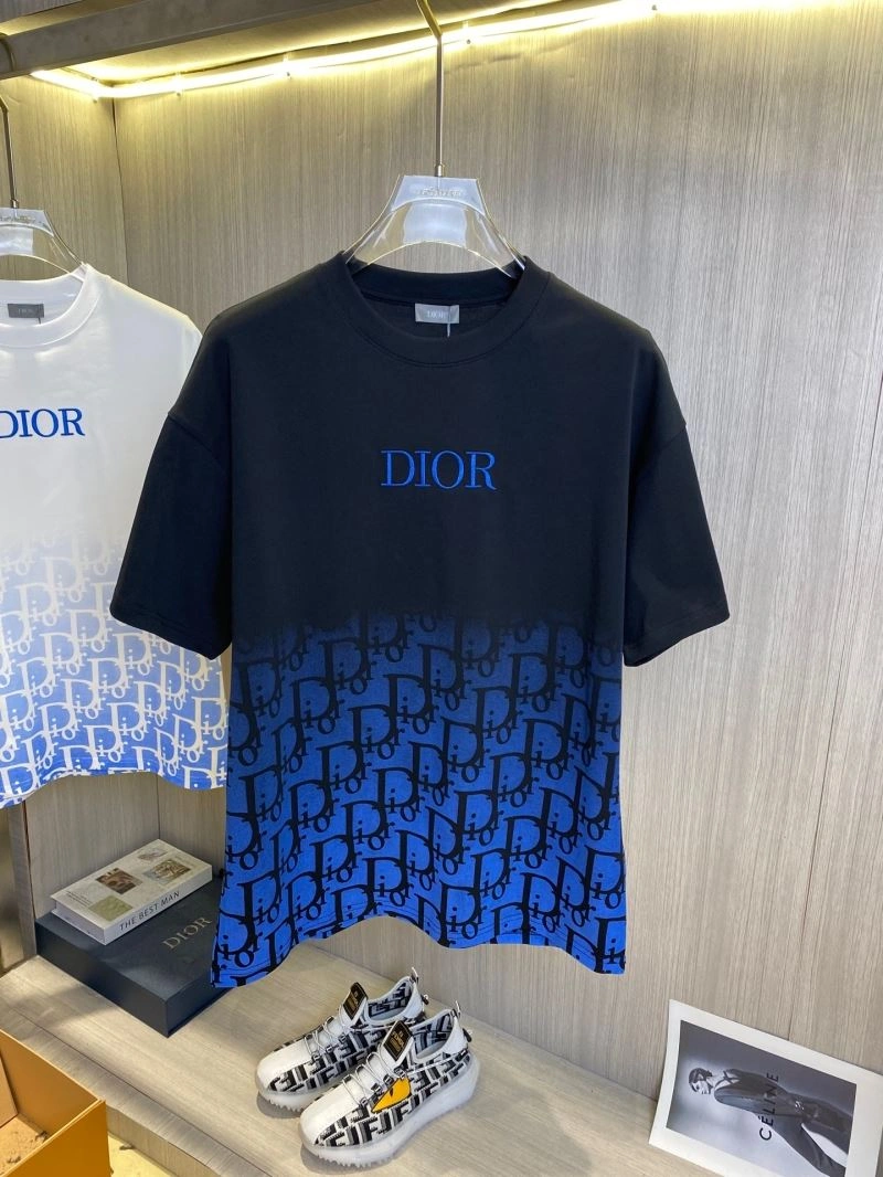 Low-cost Christian Dior T-Shirts