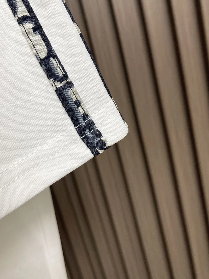 High fidelity Christian Dior T-Shirts