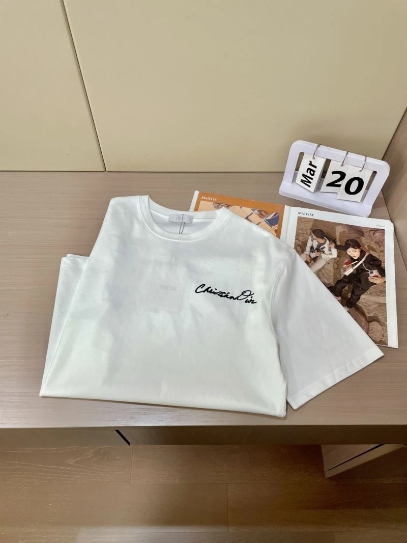 High accuracy Christian Dior T-Shirts