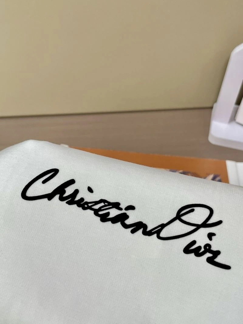 High accuracy Christian Dior T-Shirts