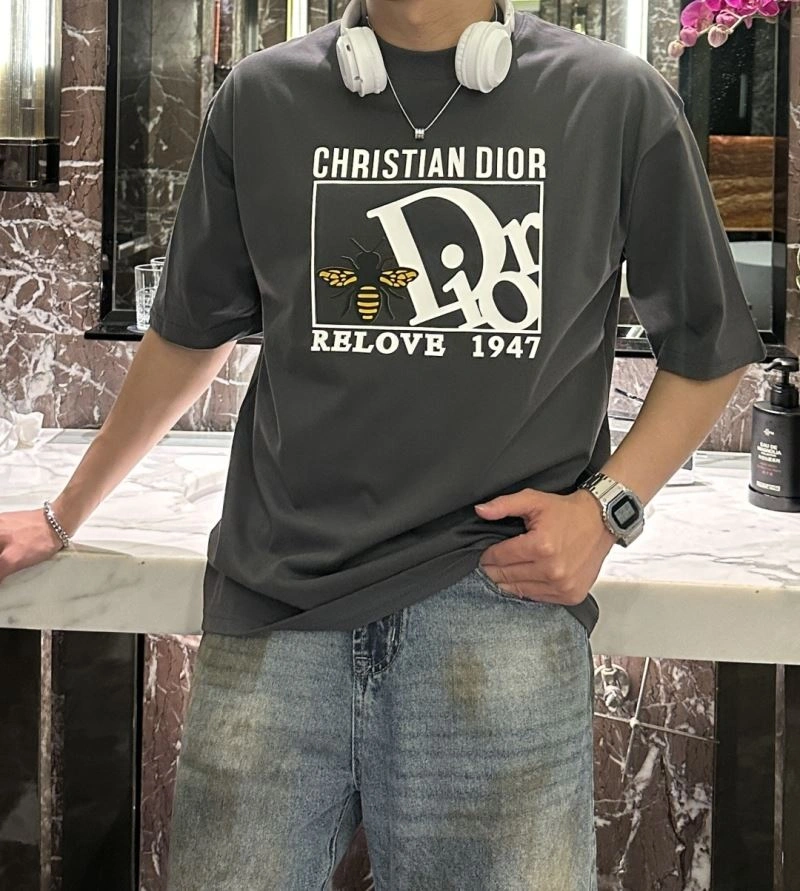 Cut-rate Christian Dior T-Shirts
