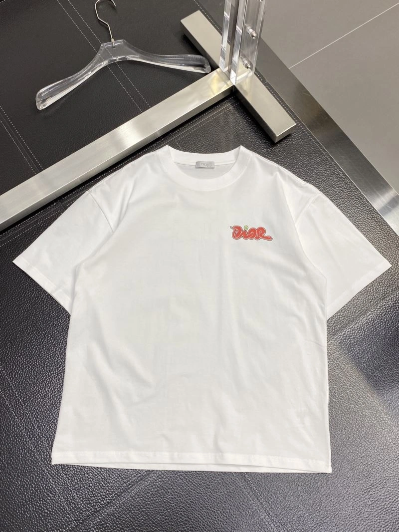 Low-cost Christian Dior T-Shirts