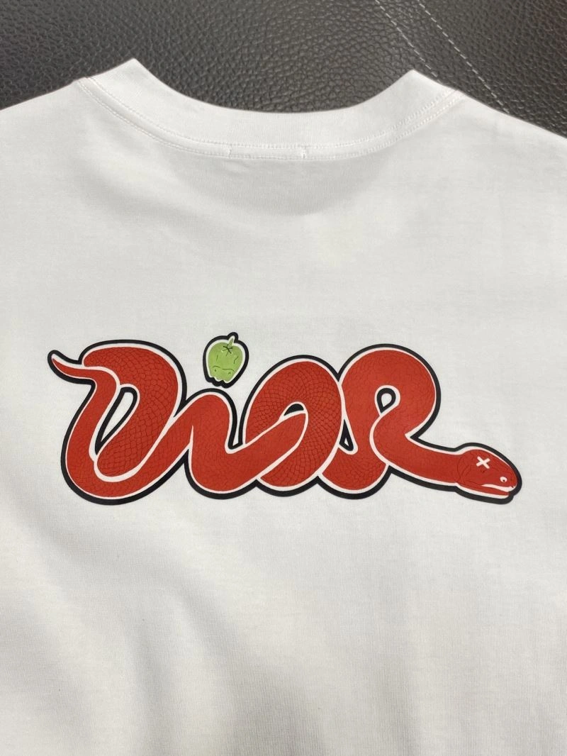 Low-cost Christian Dior T-Shirts