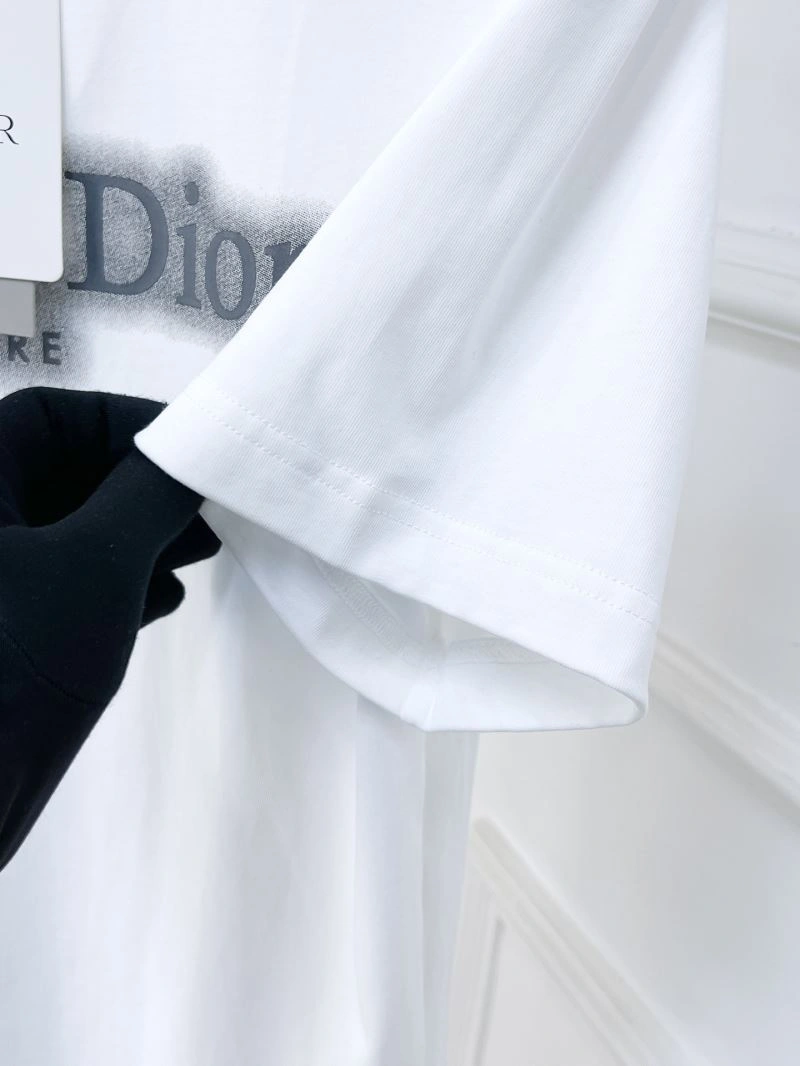 Economical Christian Dior T-Shirts