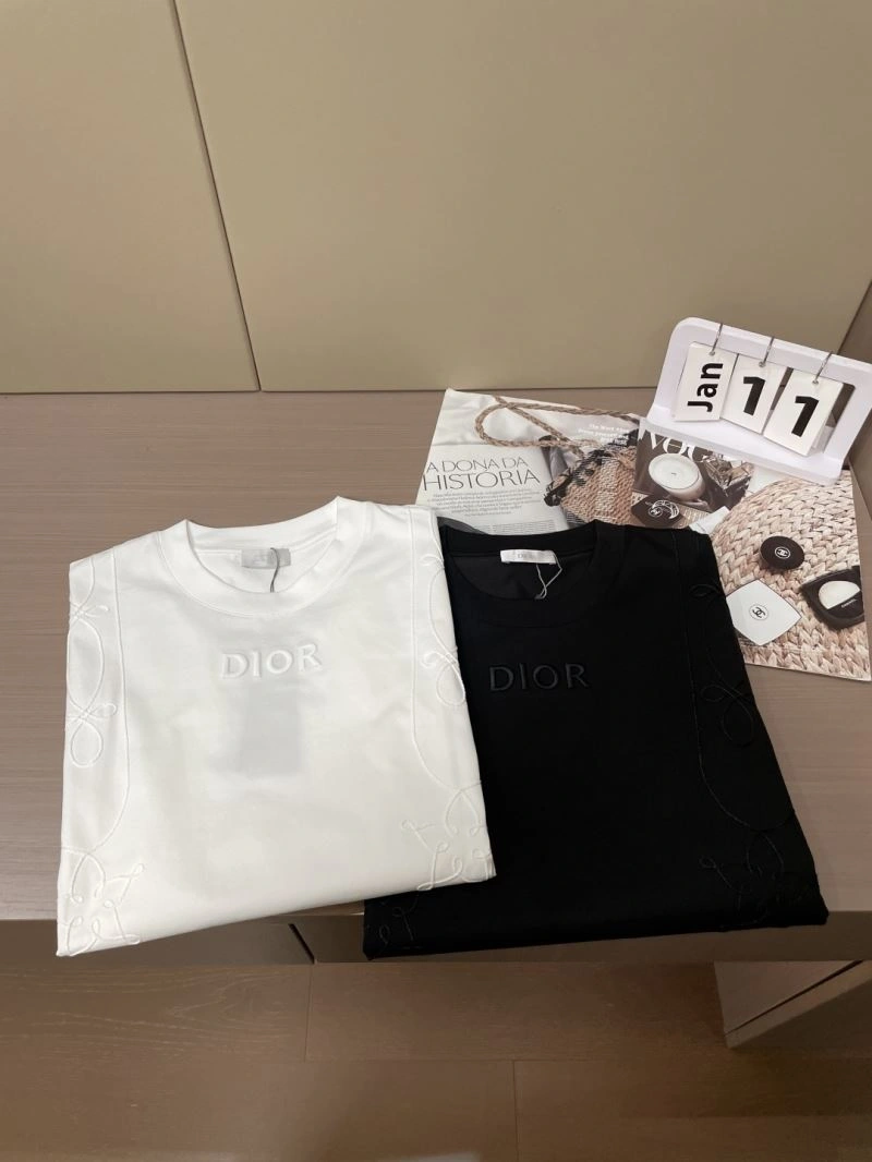 Economical Christian Dior T-Shirts