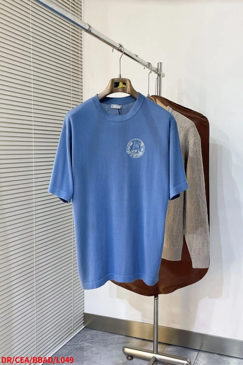 Indistinguishable Christian Dior T-Shirts