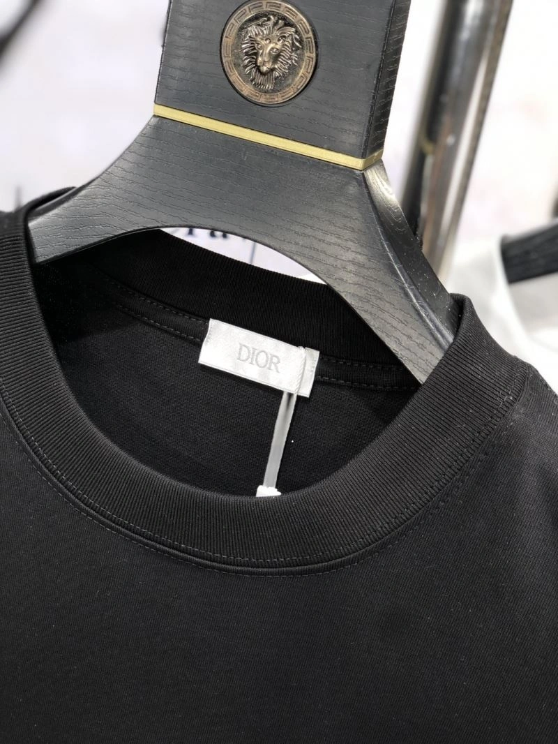 Bargain Christian Dior T-Shirts