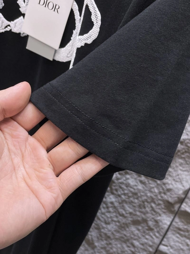 Bargain Christian Dior T-Shirts