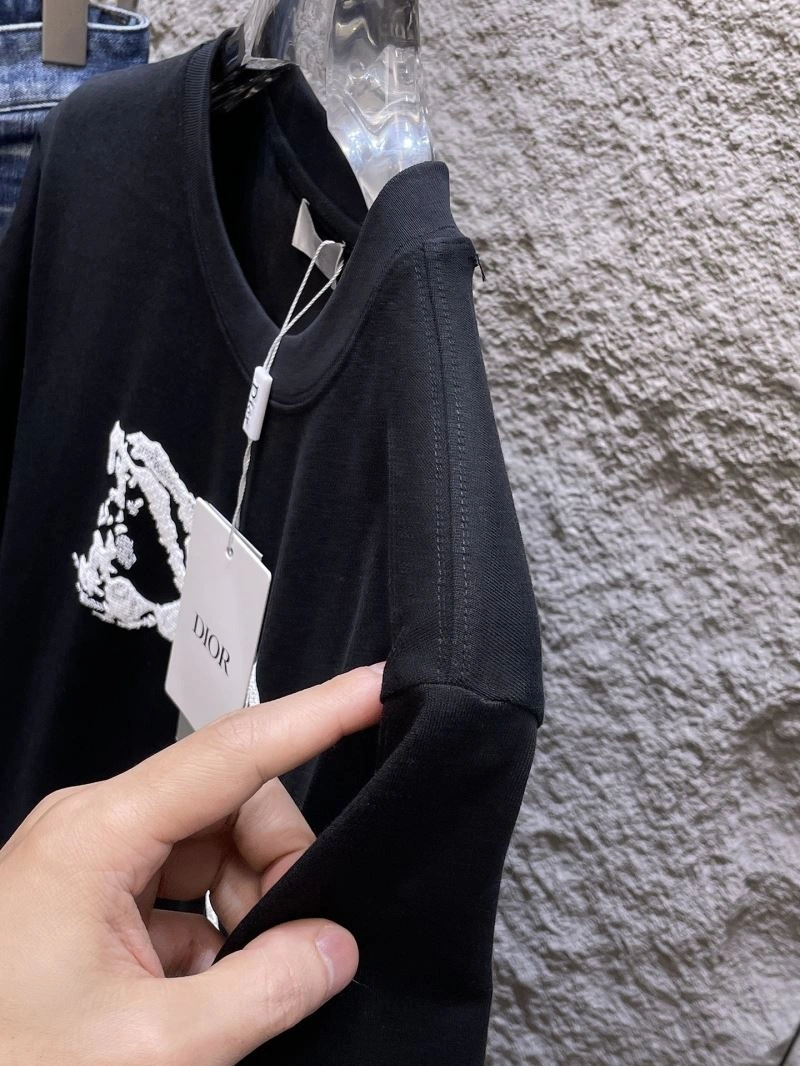 Bargain Christian Dior T-Shirts