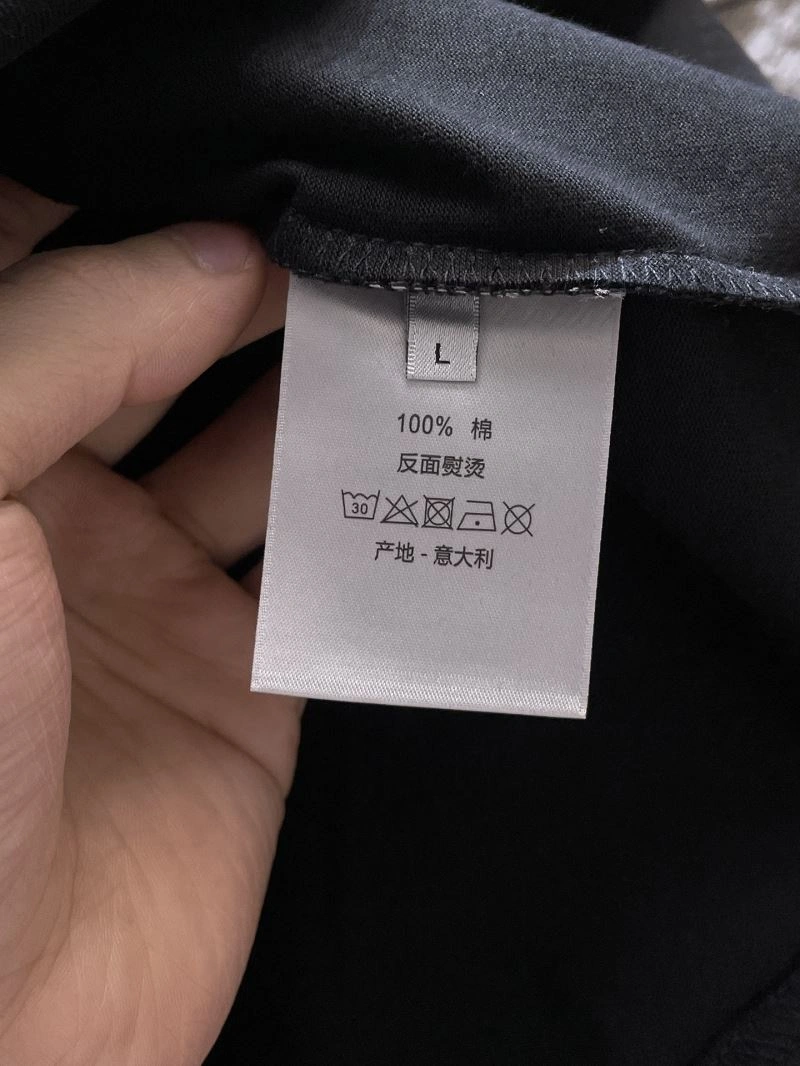 Bargain Christian Dior T-Shirts