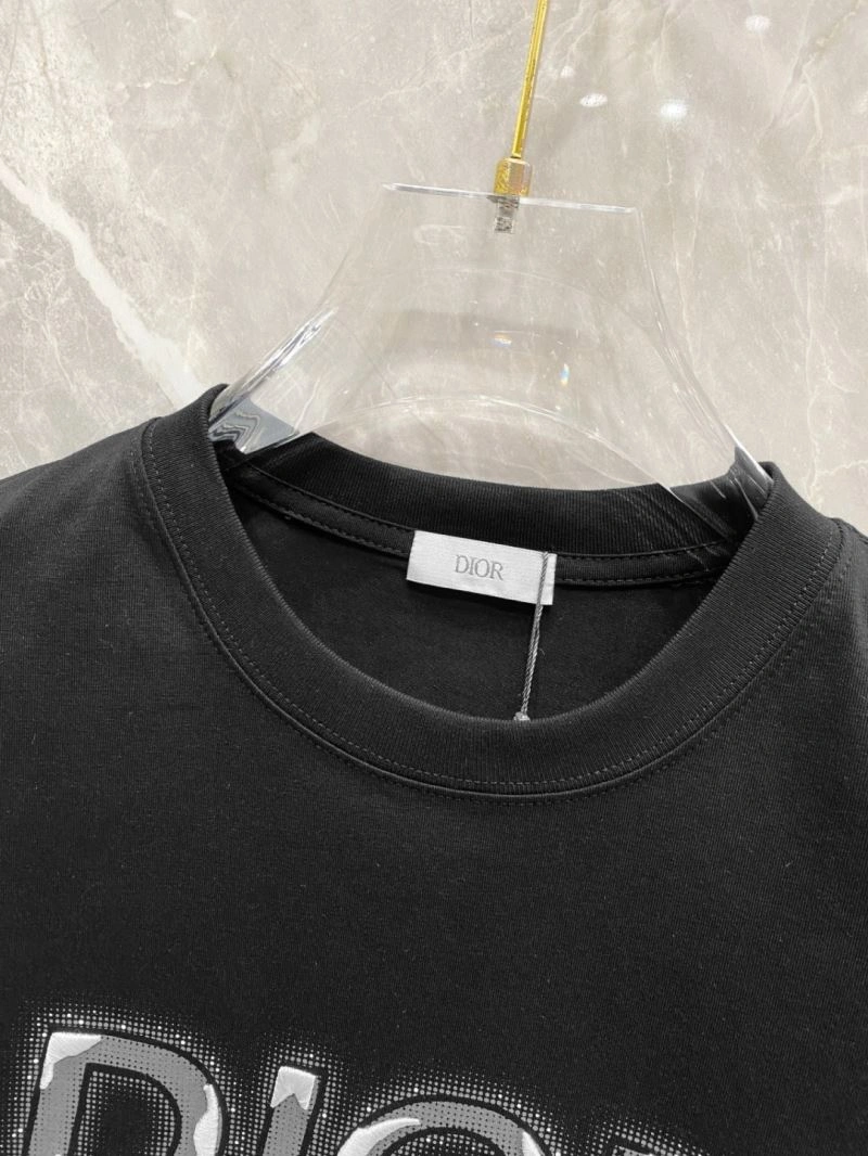 Bargain Christian Dior T-Shirts