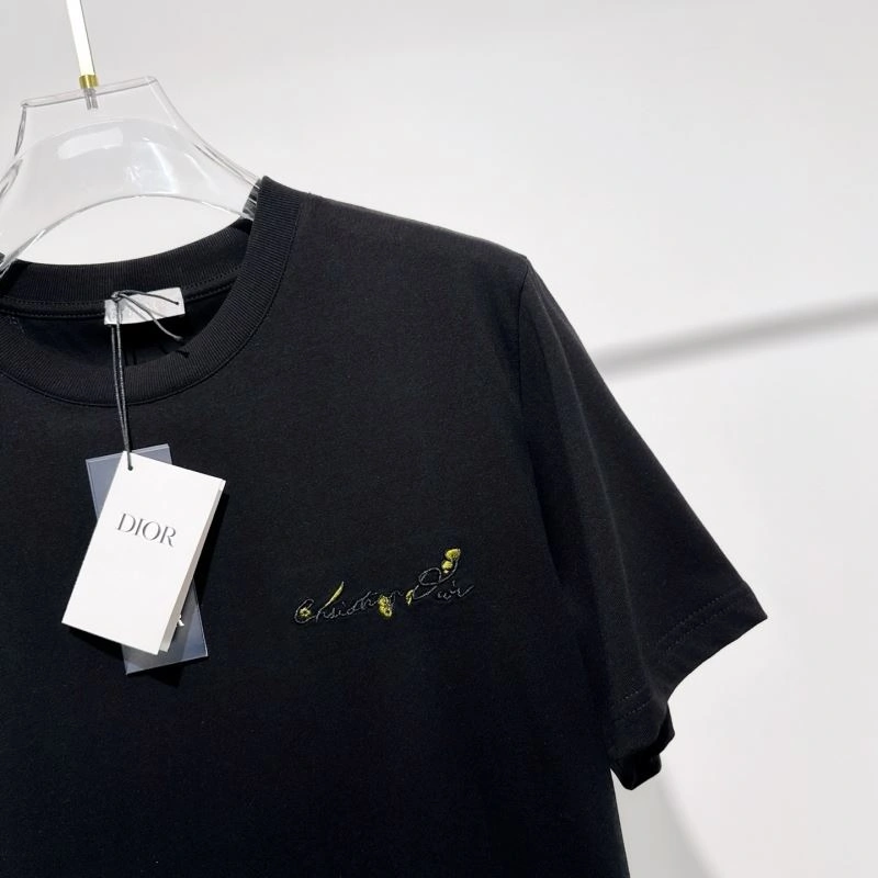Bargain Christian Dior T-Shirts