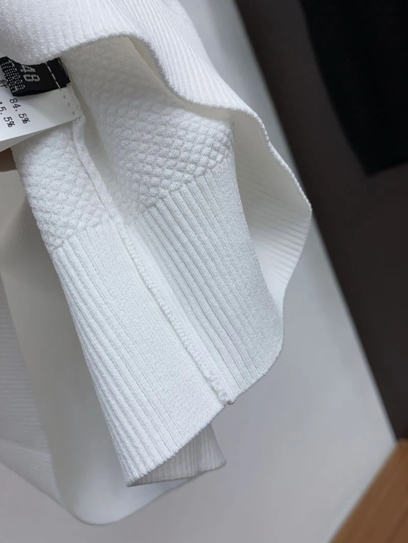 Value-priced Christian Dior T-Shirts