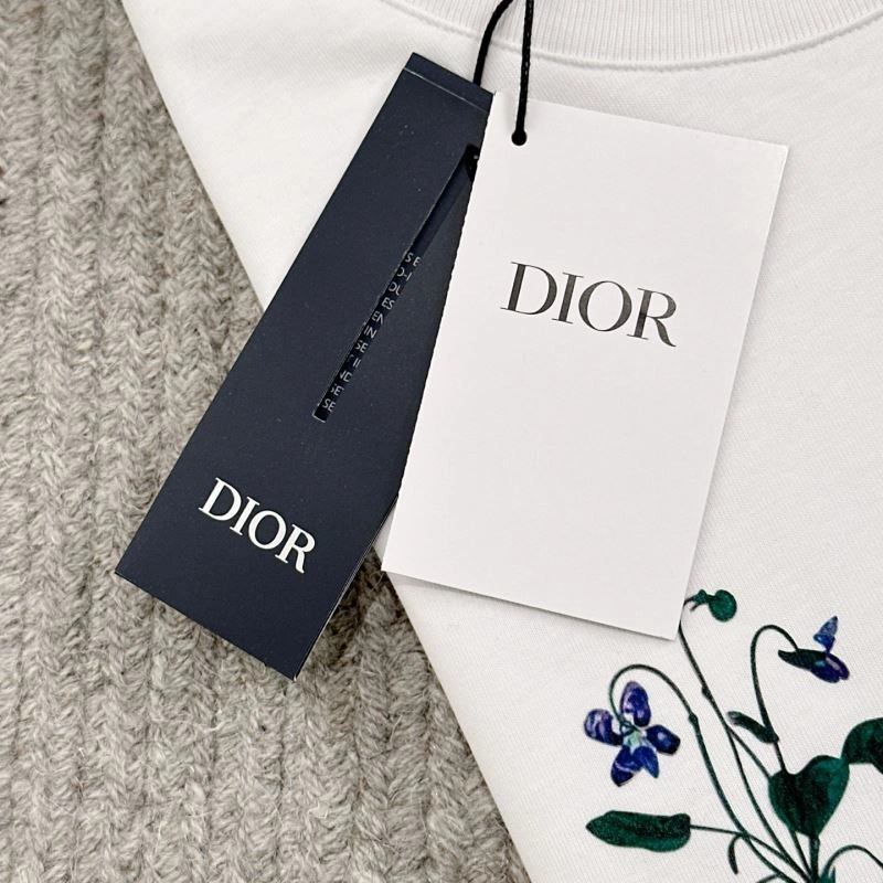 Inexpensive Christian Dior T-Shirts